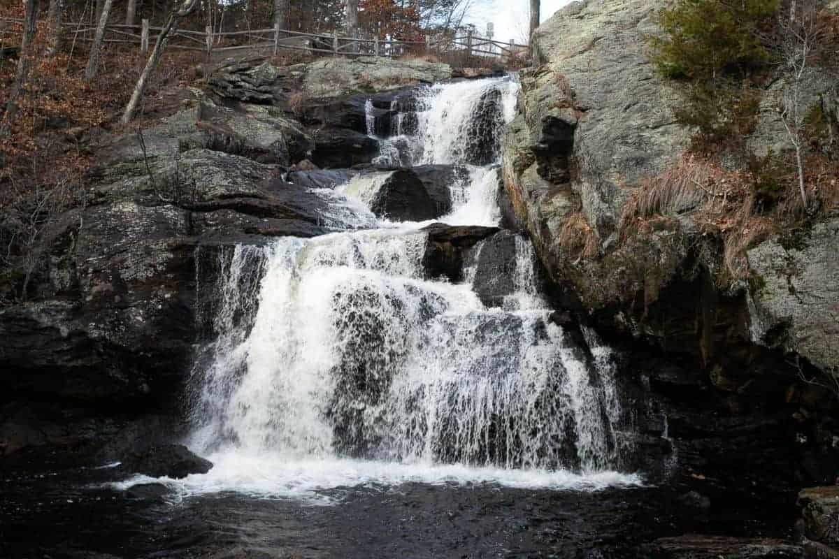 10+ Best Waterfalls in Connecticut - Daily Life Travels