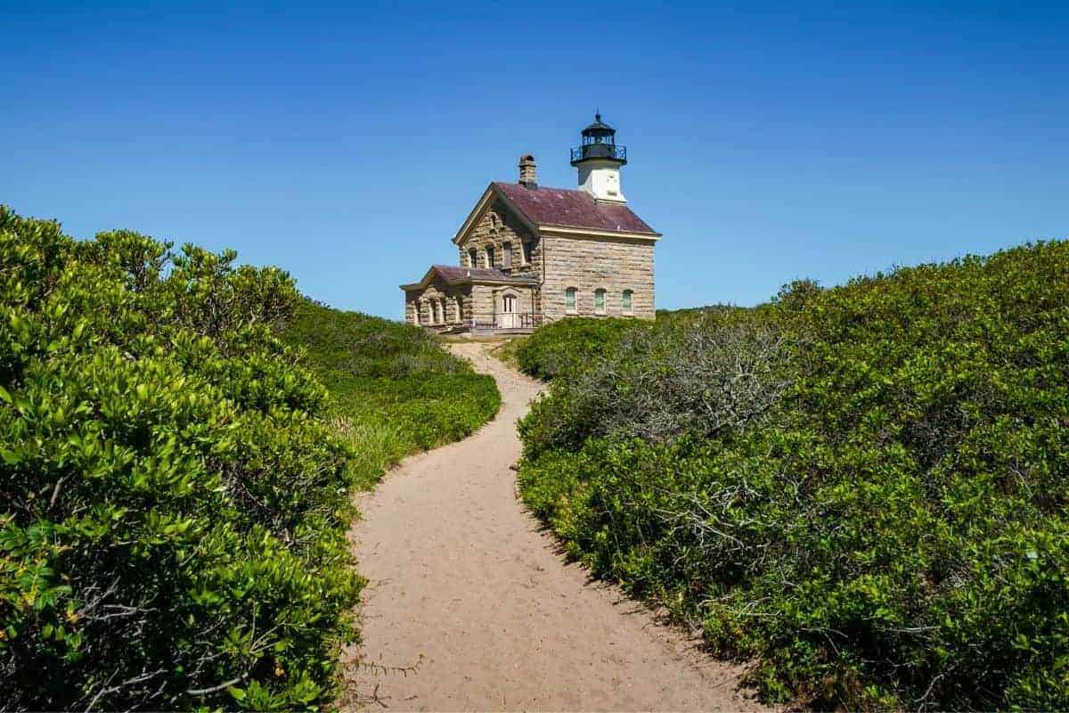 10+ Ideas For A Block Island Day Trip - Daily Life Travels