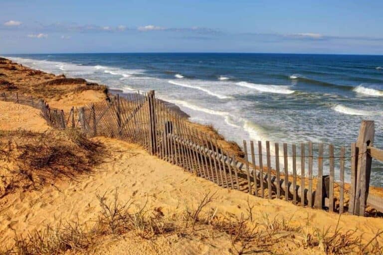 Best Places To Visit During Spring In New England - Daily Life Travels