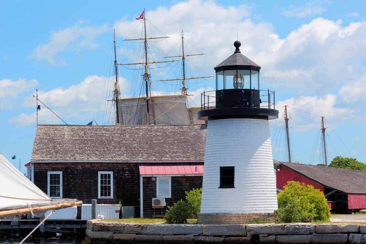 17 Unique Hidden Things To Do In Connecticut - Daily Life Travels