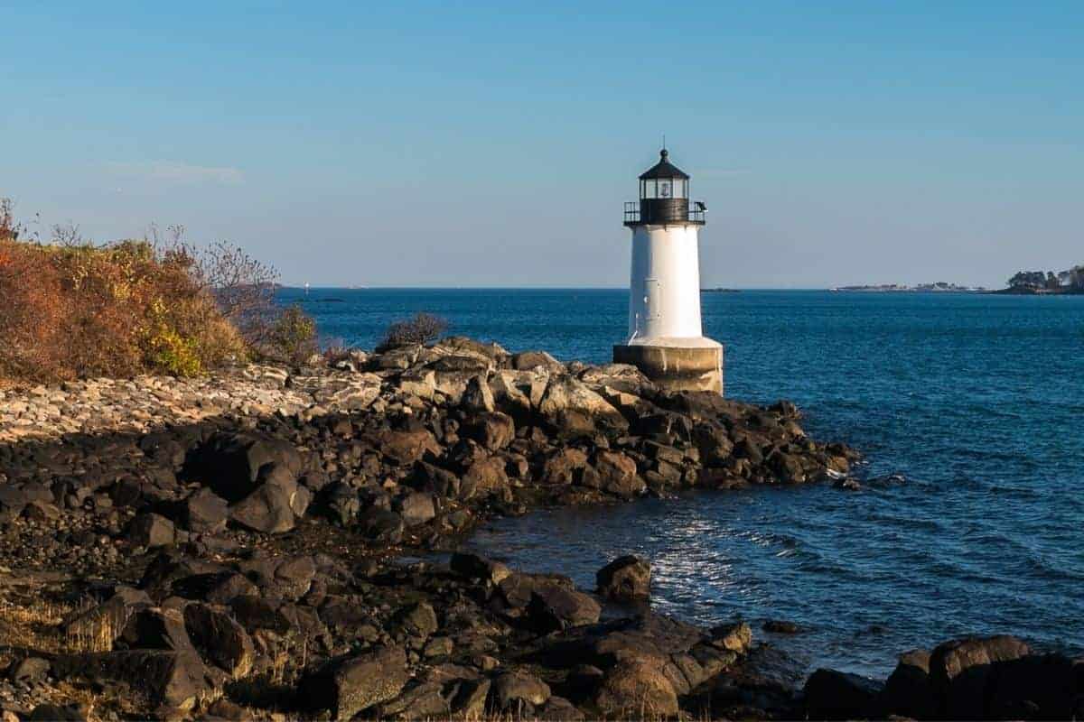Best Places To Visit During Spring In New England - Daily Life Travels