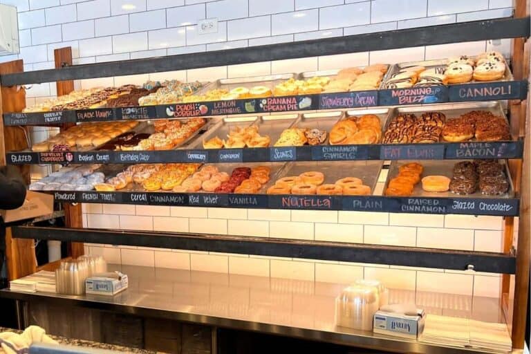 Best Donuts in Connecticut - Daily Life Travels