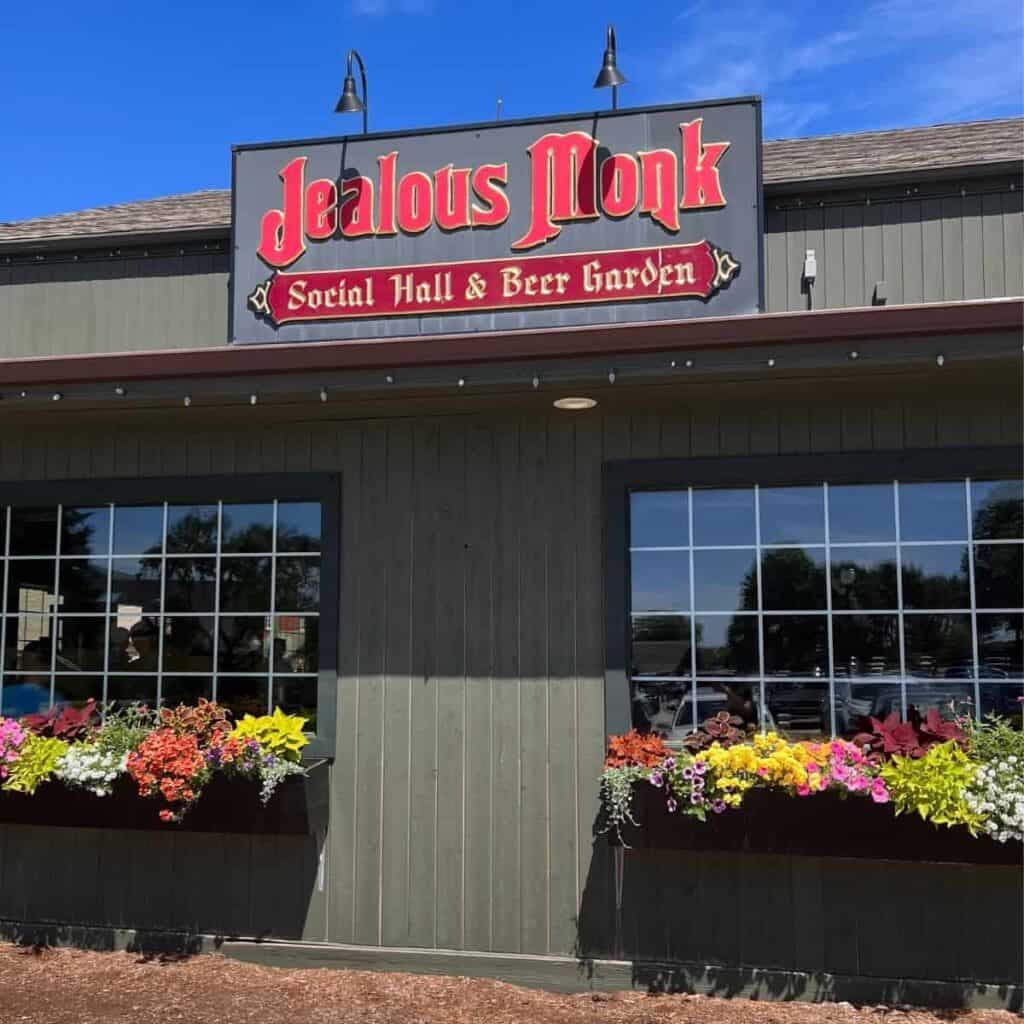 Old Mystic Village Restaurants - Daily Life Travels