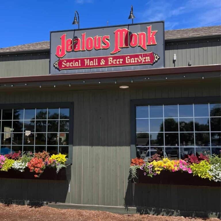Old Mystic Village Restaurants - Daily Life Travels