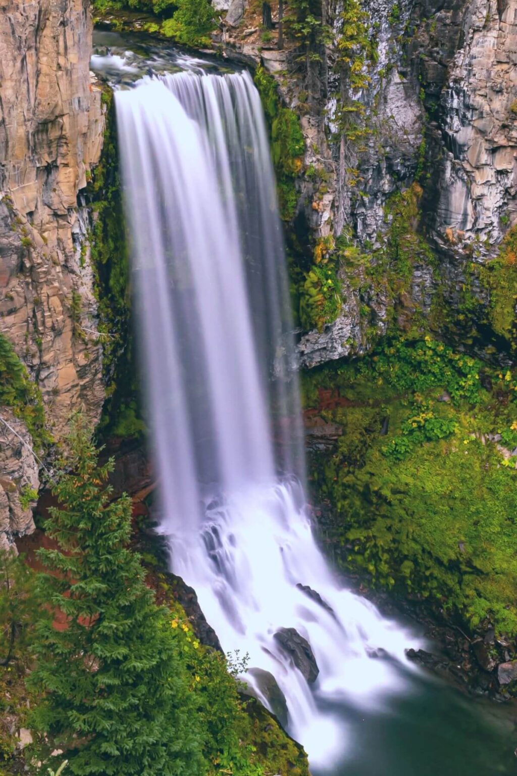 Tumalo Falls Hike Near Bend, Oregon - Daily Life Travels