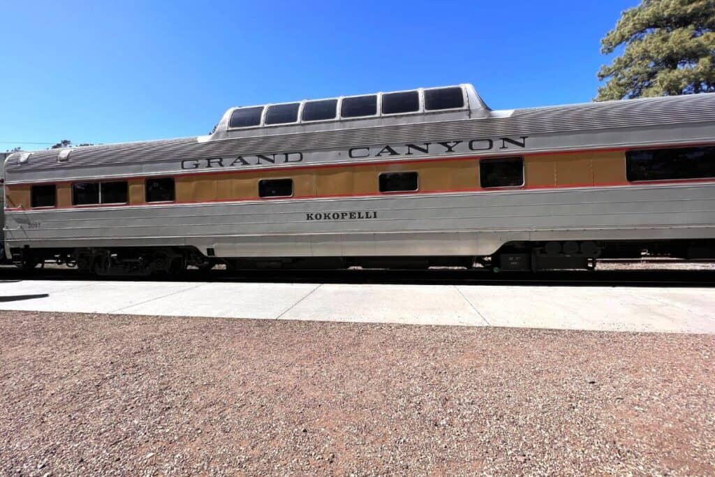 Grand Canyon Train Ride Tour - Daily Life Travels