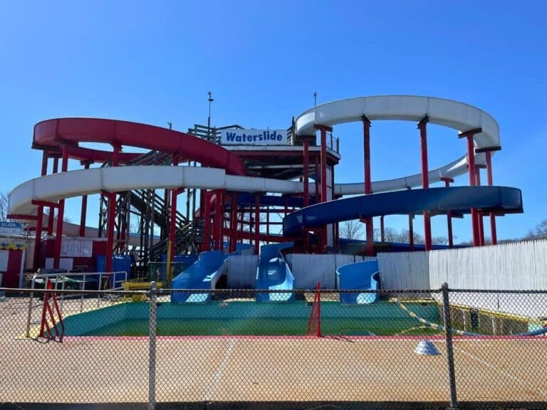 Relax at Ocean Beach Park in New London, CT - Daily Life Travels
