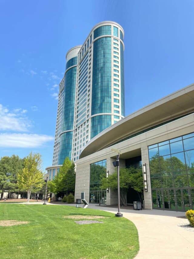 Experience Foxwoods Resort Casino - Daily Life Travels