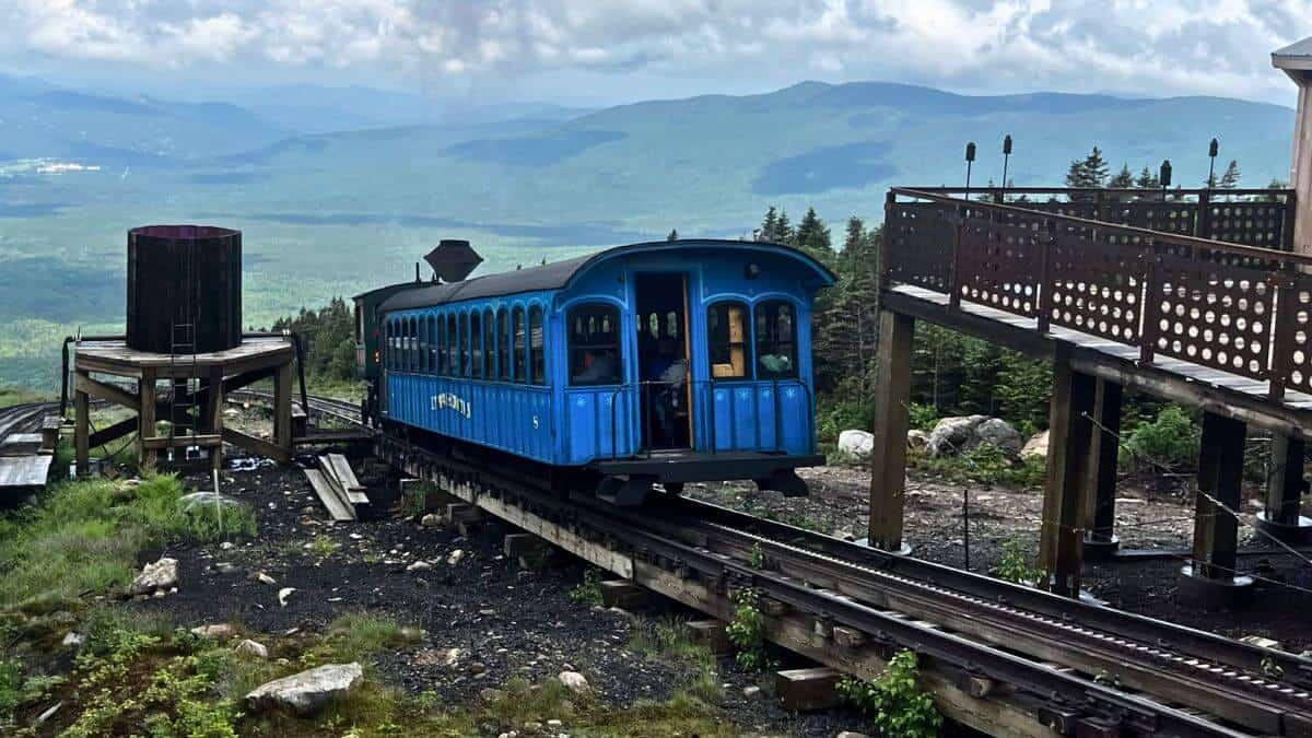 The Mount Washington Cog Railway in NH - Daily Life Travels