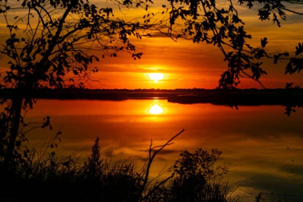 10+ Sunset Spots To Check Out In Southeastern Connecticut - Daily Life ...