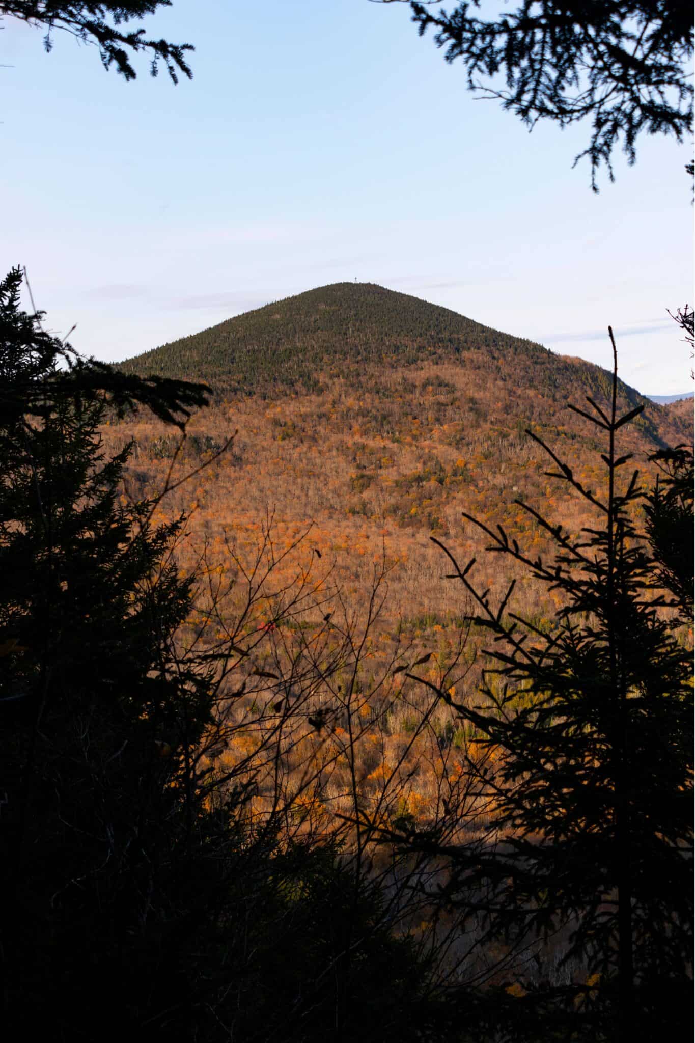 New England to Quebec Scenic Foliage Weekend Getaway - Daily Life Travels