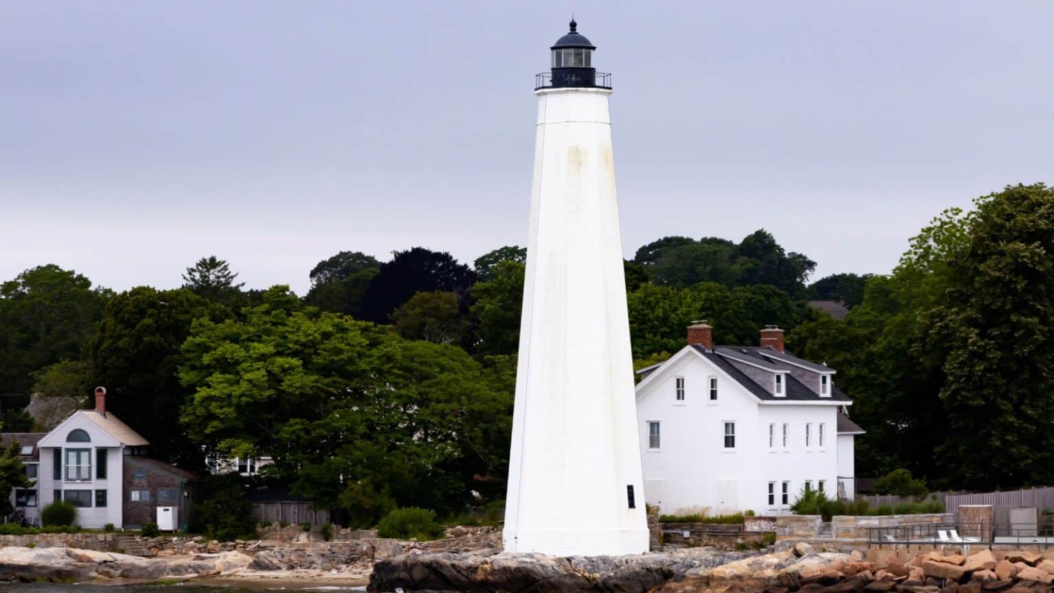 12 Reasons To Visit Connecticut - Daily Life Travels