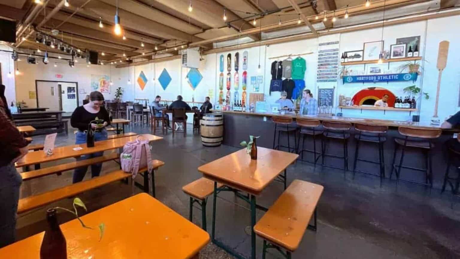 15 Connecticut Breweries That Are Totally Worth the Hype - Daily Life ...