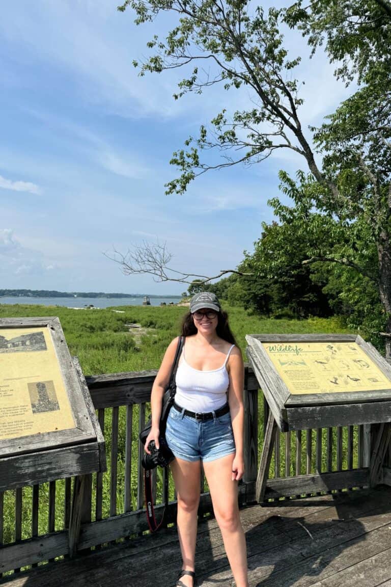 Visiting Sheffield Island Lighthouse in Norwalk, CT - Daily Life Travels