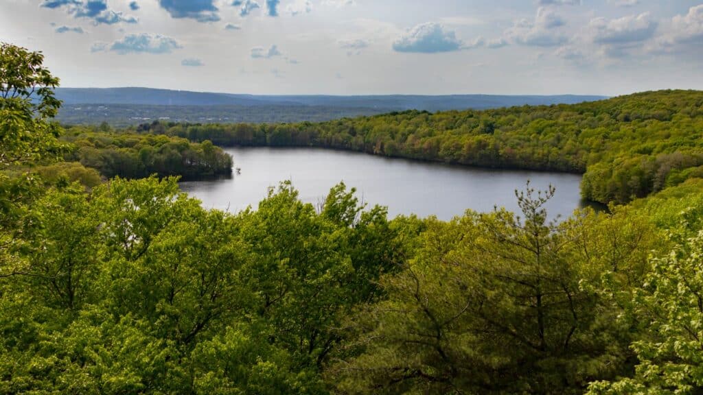 20 Connecticut Hikes With Great Views - Daily Life Travels