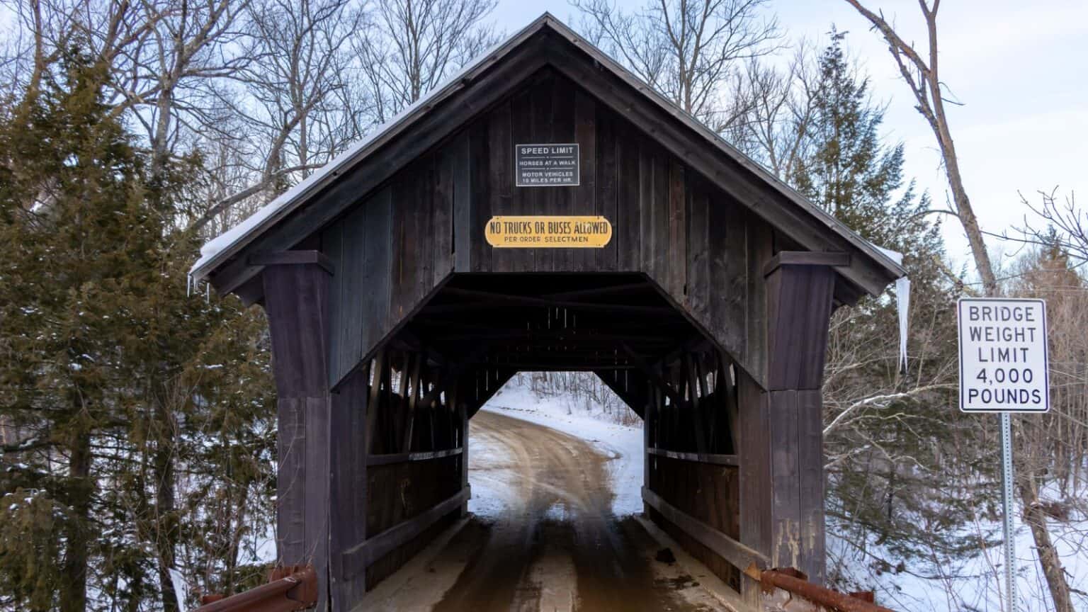 17 Haunted Places Around New England - Daily Life Travels