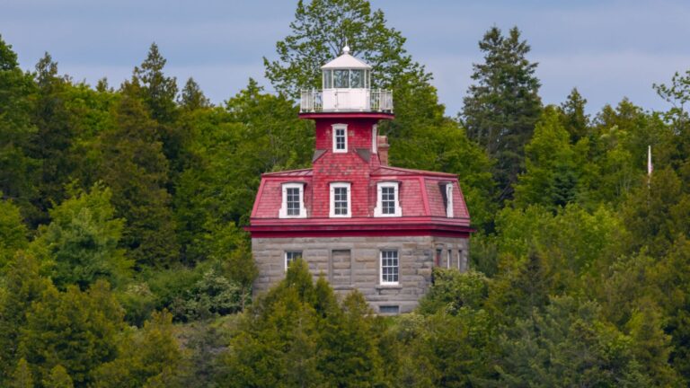 Lighthouses in New York - Daily Life Travels
